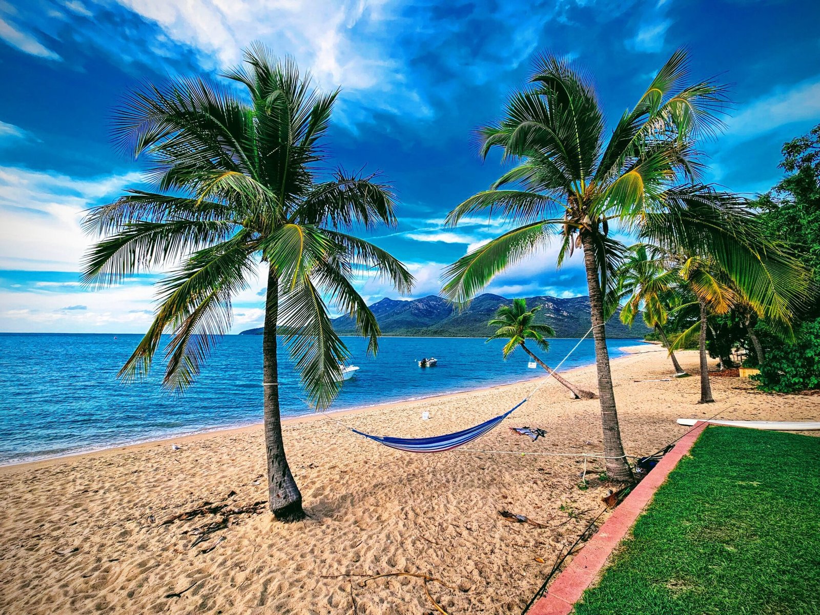 Montes Reef Resort | Montes Reef Resort